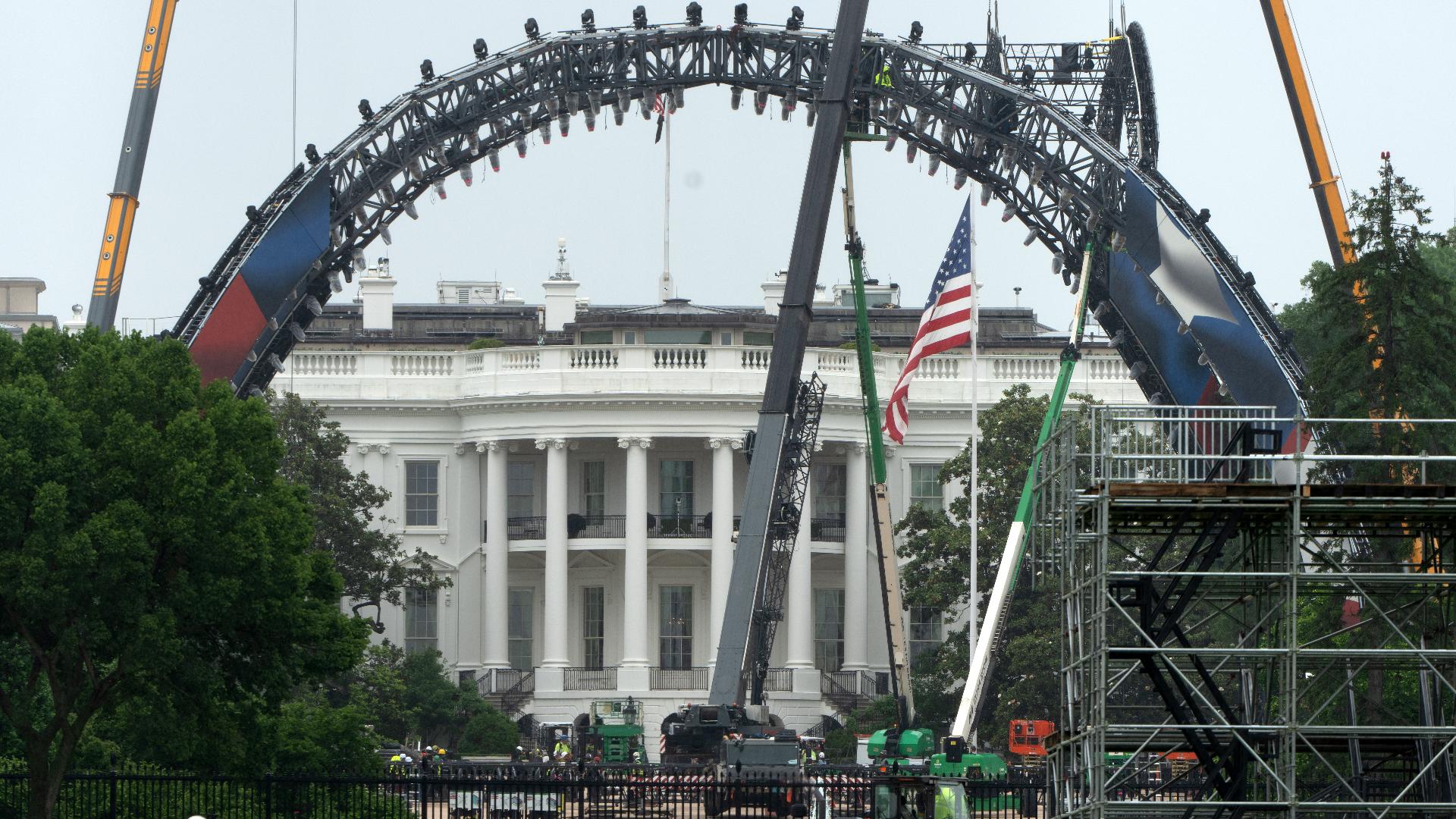 Construction crews begin transforming White House South Lawn into UFC ...