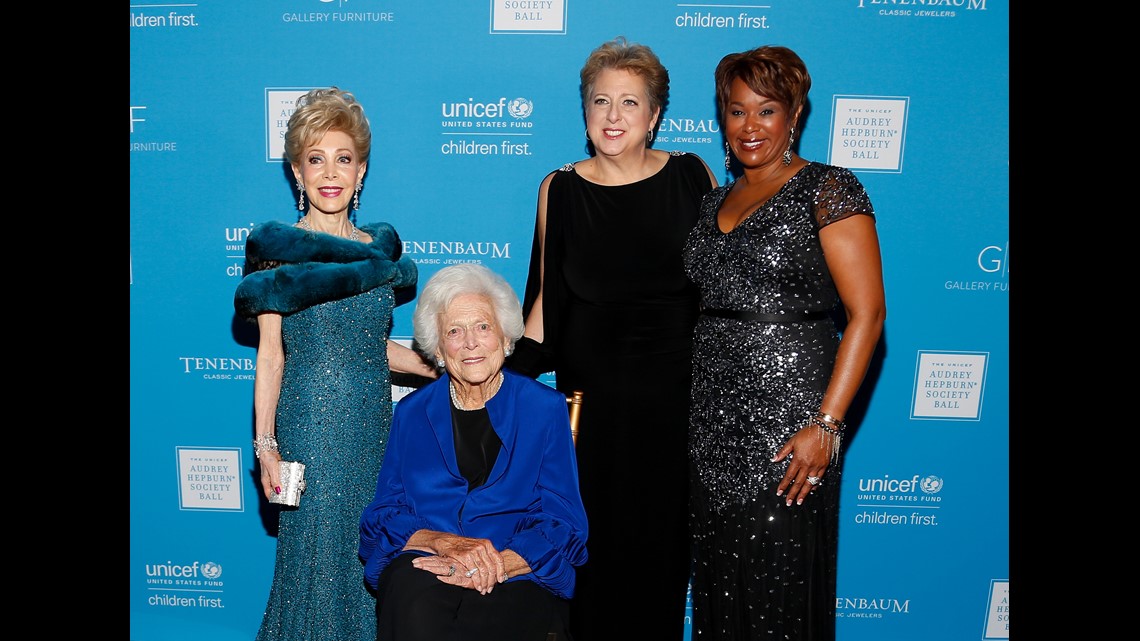 PHOTOS: Former First Lady Barbara Bush Through The Years | wfmynews2.com