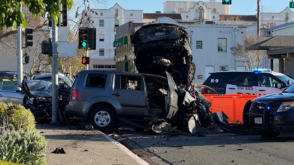 1 dead after multiple cars crash, catch fire in downtown Woodland ...