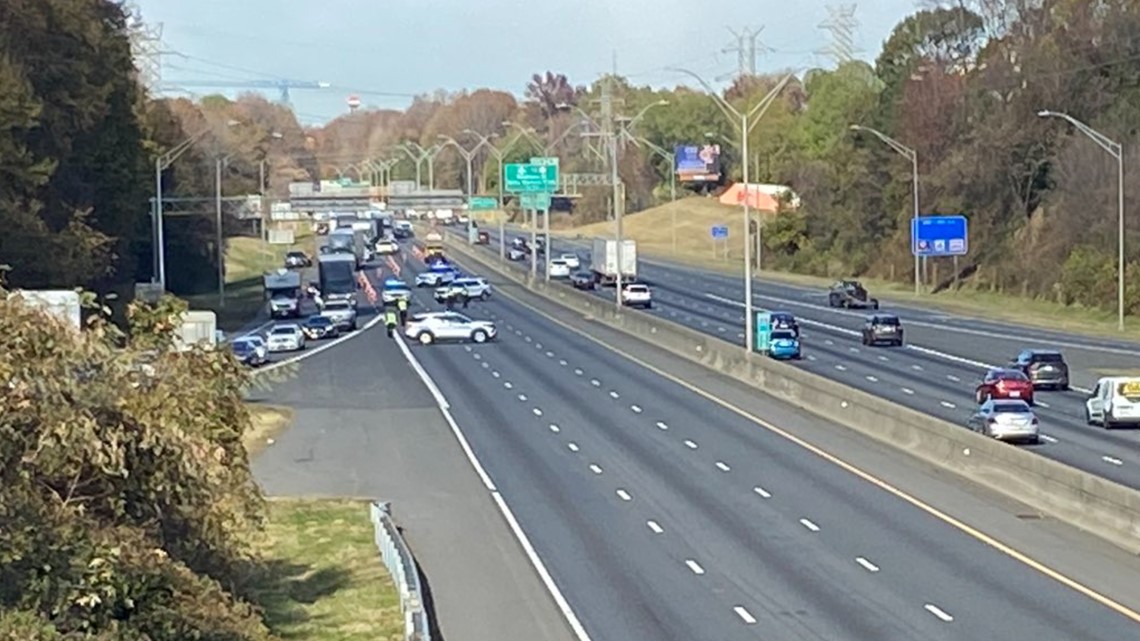 Interstate 77 reopens in Charlotte after deadly helicopter crash | wfmynews2.com
