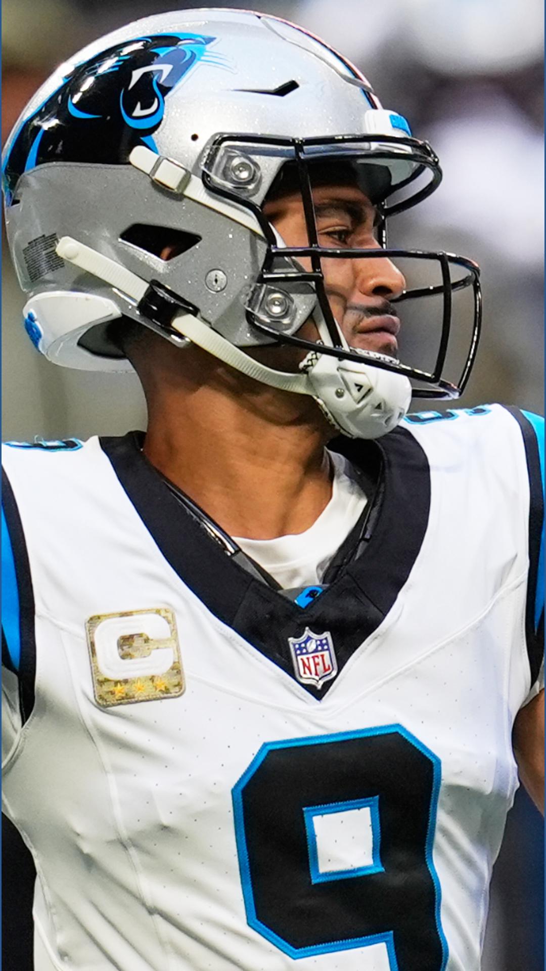 Panthers Huddle | wfmynews2.com