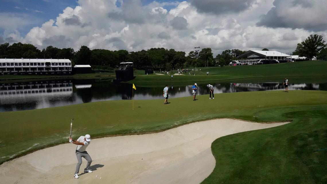 North Carolina debates minimum wage hike in new bills | wfmynews2.com