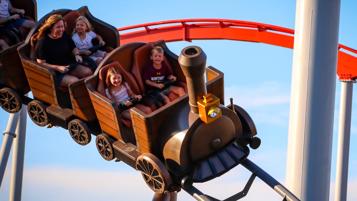 Carowinds introduces Snoopy's Racing Railway coaster | wfmynews2.com