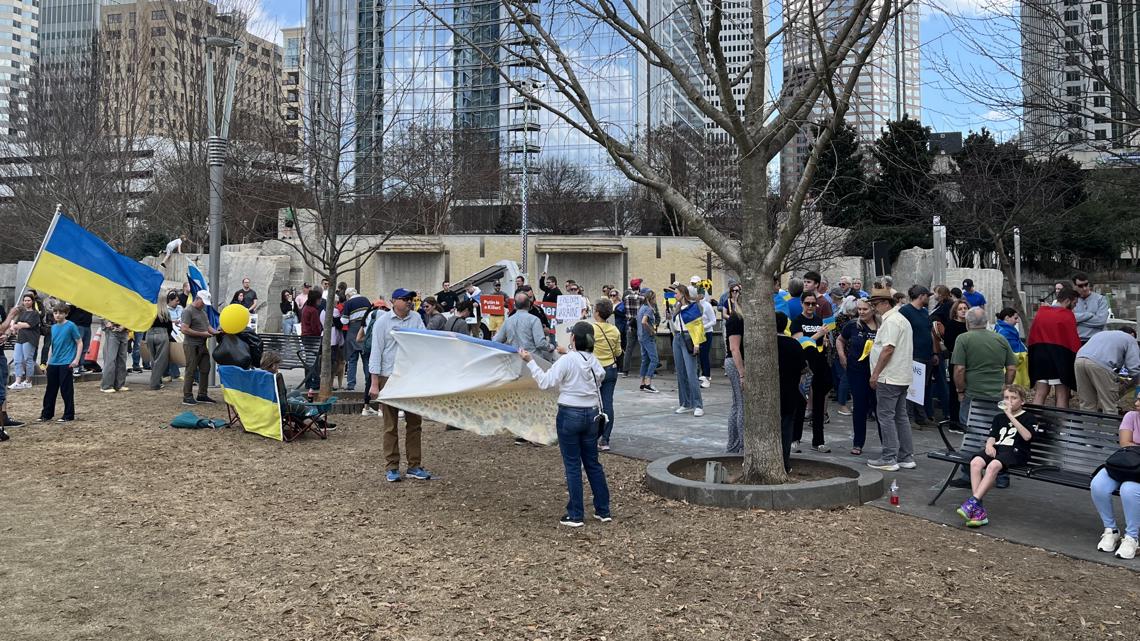 Ukraine support rally in Charlotte, North Carolina | Local news ...