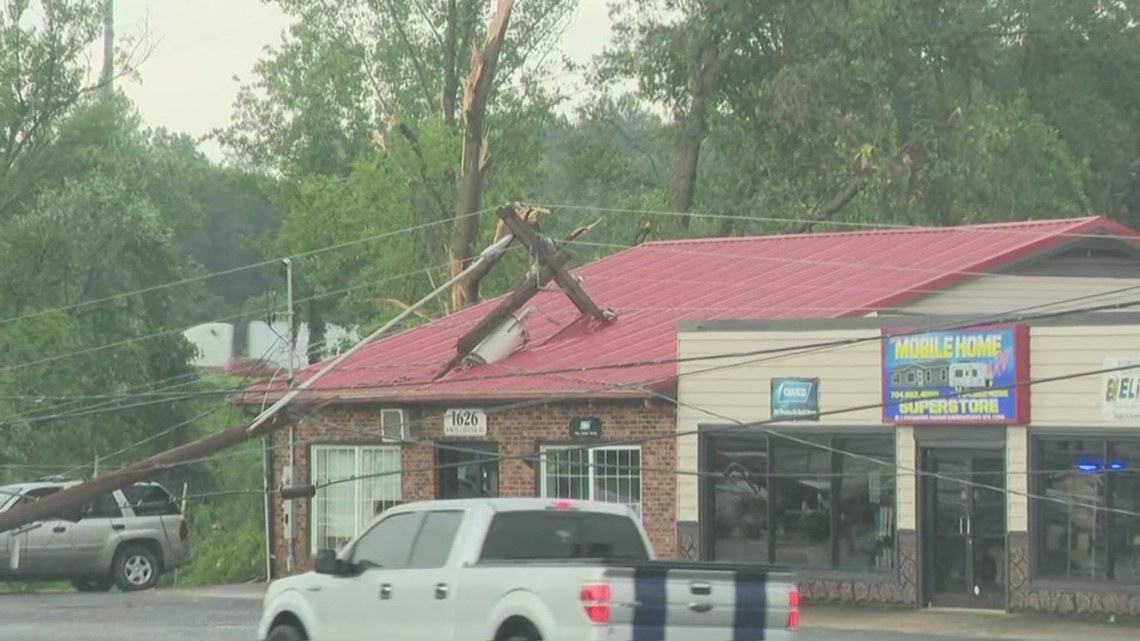 EF-1 tornado hit Gastonia and Belmont, North Carolina | wfmynews2.com