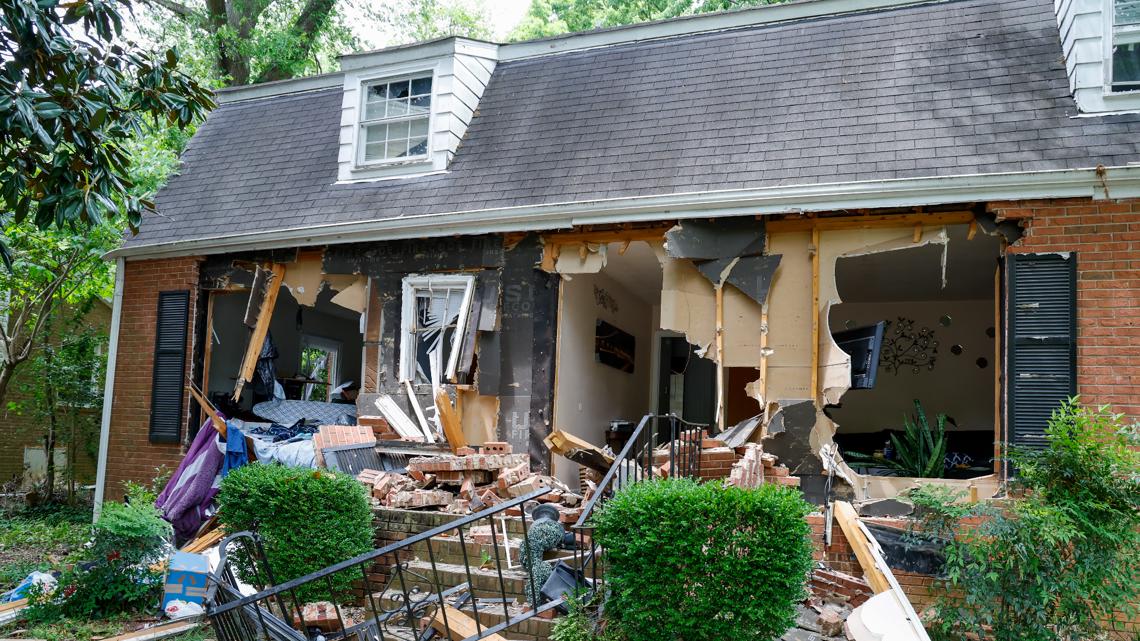 Photos | House where 4 officers killed, 4 hurt demolished | wfmynews2.com
