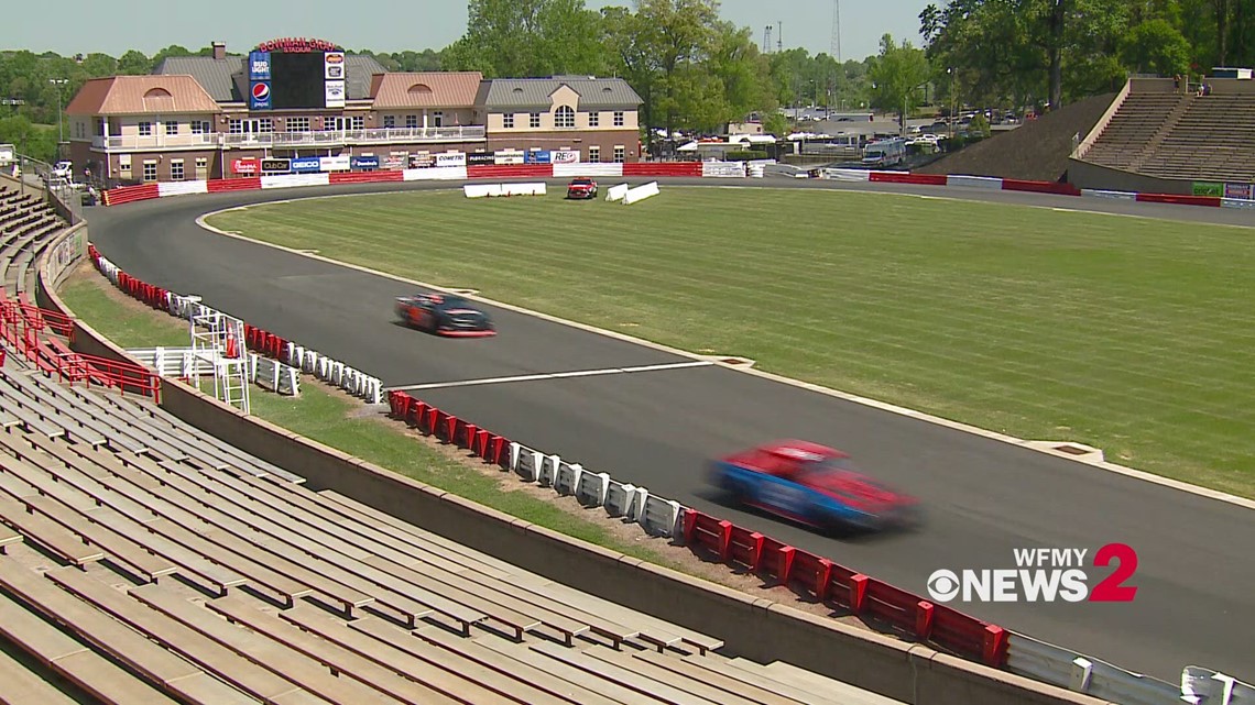 Bowman Gray racing practice session ahead of Saturday's season opening ...