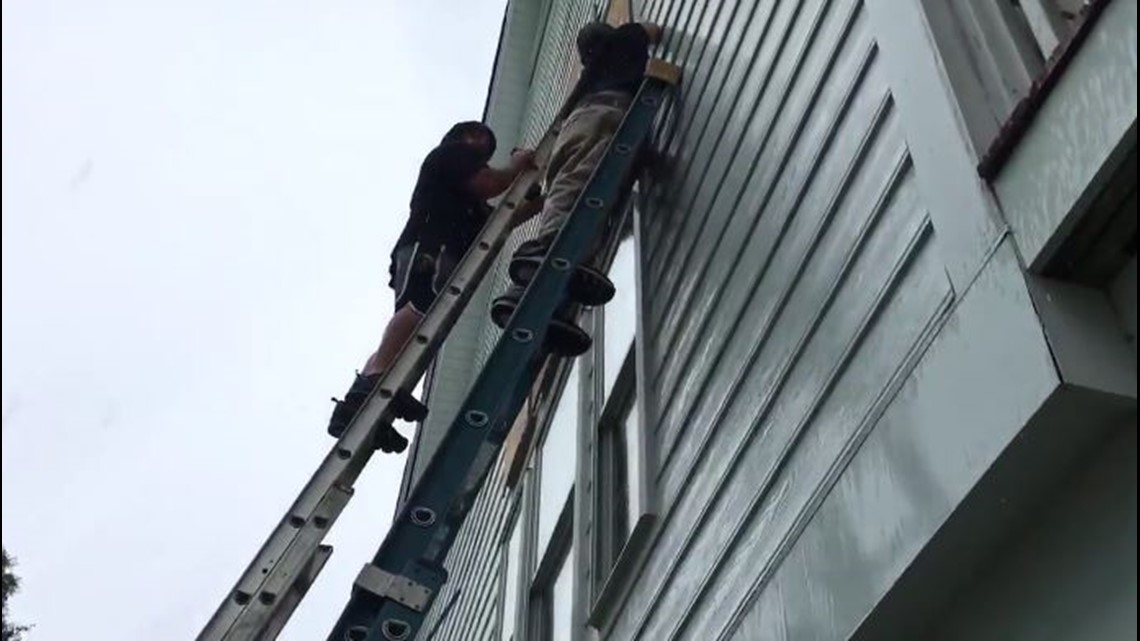 VERIFY: Don’t Bother Taping Windows During A Hurricane | wfmynews2.com