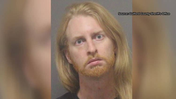 Son of alleged Trump assassom pleads guilty to child porn charges ...