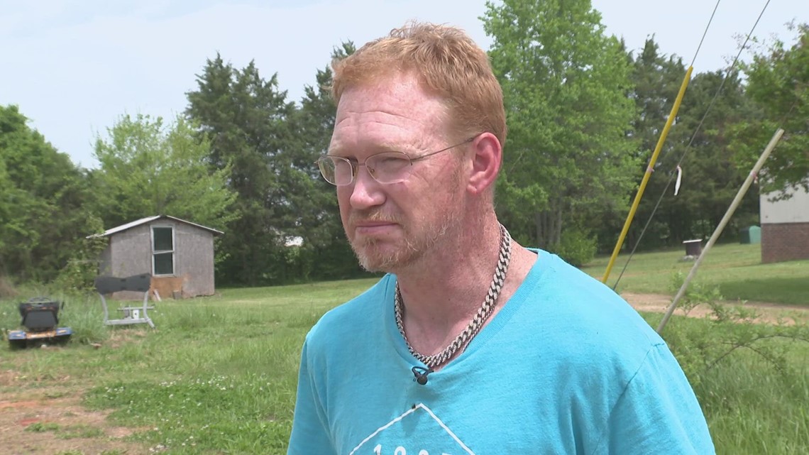 Man sees suspect Archdale police are searching for | wfmynews2.com