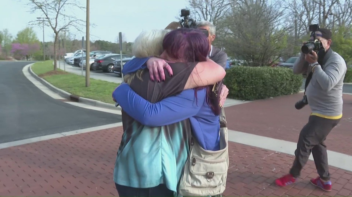 Missing Eden woman found alive 24 years later hugs daughter in ...