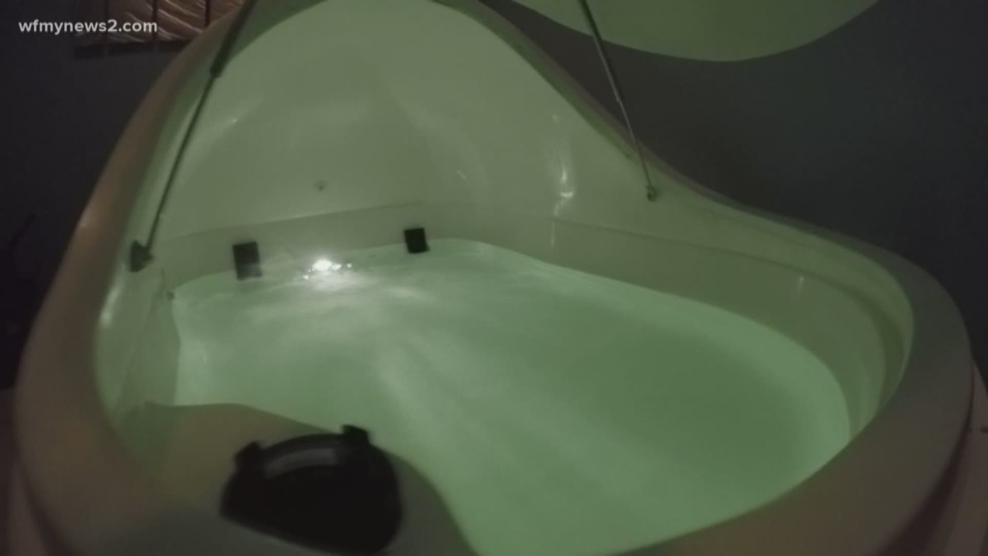 Float Therapy: Going Inside a Float Pod for Mental, Physical Relief ...