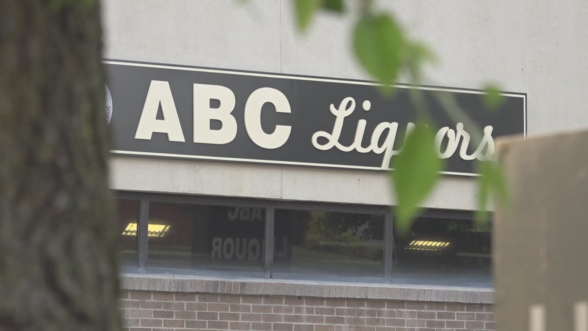 North Carolina bill may allow Sunday ABC store openings | wfmynews2.com
