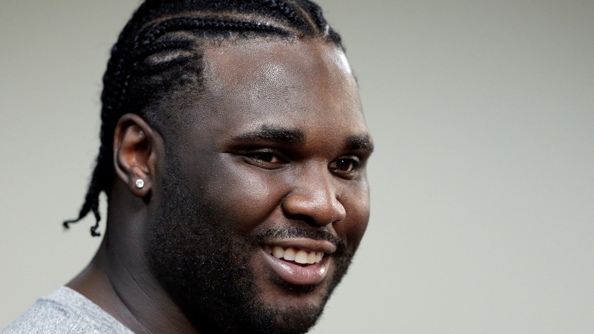 NFL star DJ Reader hosting gala in Greensboro | wfmynews2.com