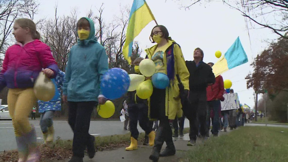 March for Ukraine: NC community rallies to support Ukrainians ...