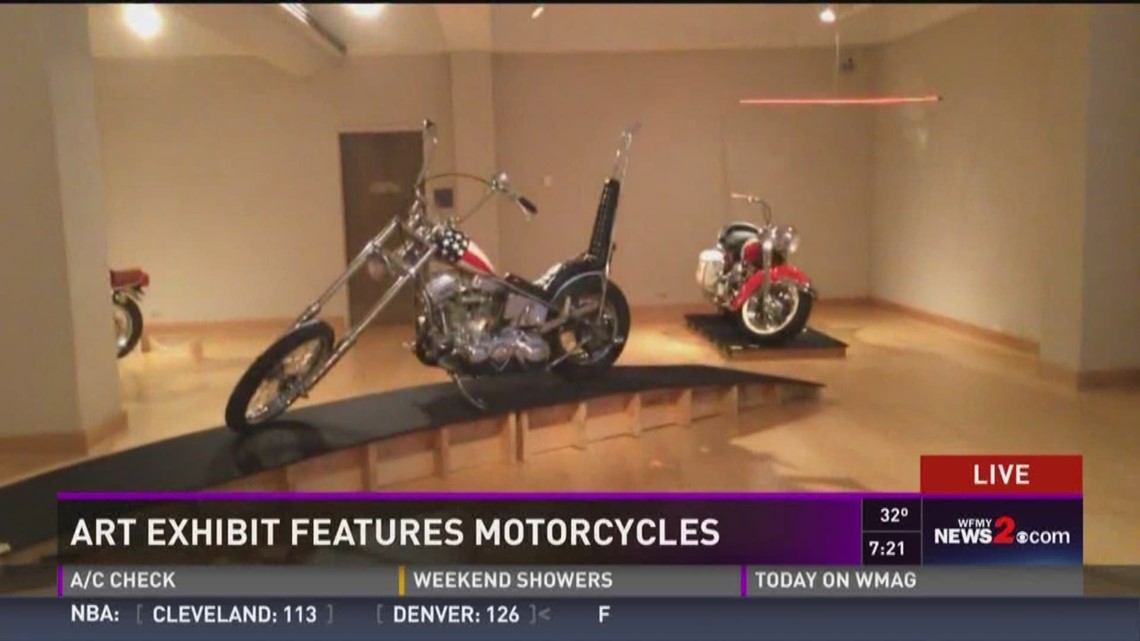 Eric Chilton Checks Out Motorcycle Art | wfmynews2.com