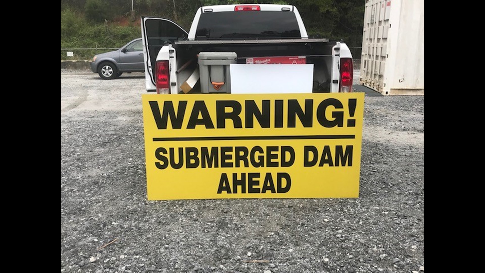New warning signs will be up soon on the Duke Energy dam | wfmynews2.com