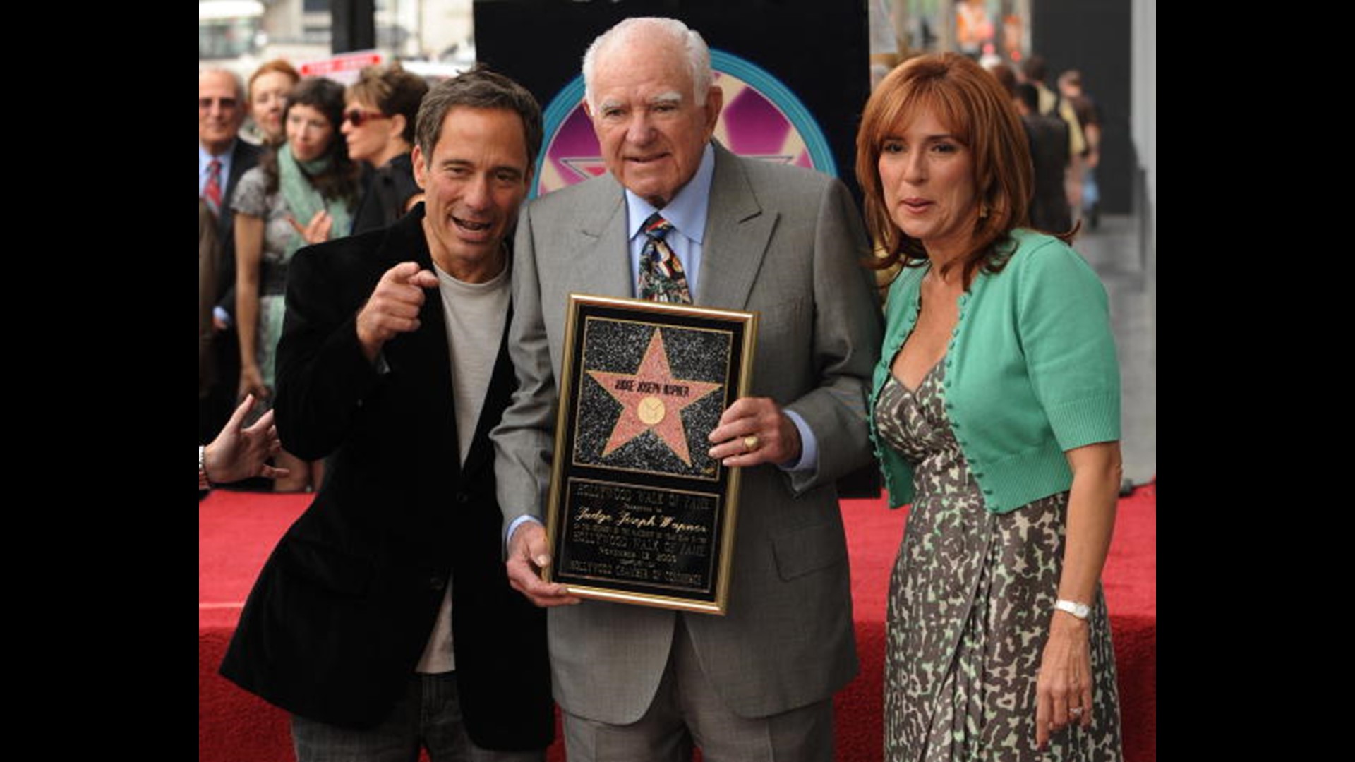 Judge Wapner of 'The People's Court' Dies | wfmynews2.com