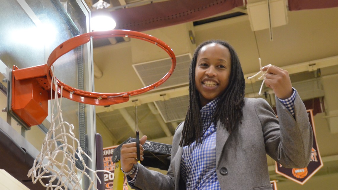 NFL's first black female coach, Jennifer King coaching at Greensboro ...
