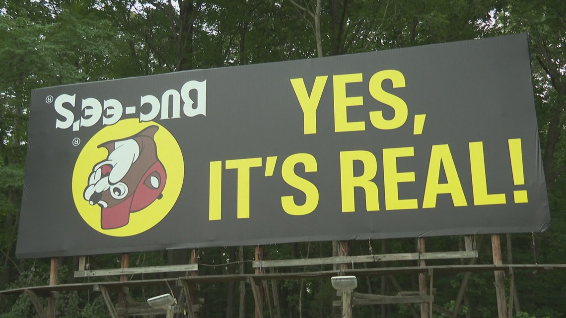 Buc-ee’s installs billboard on I-40 | wfmynews2.com