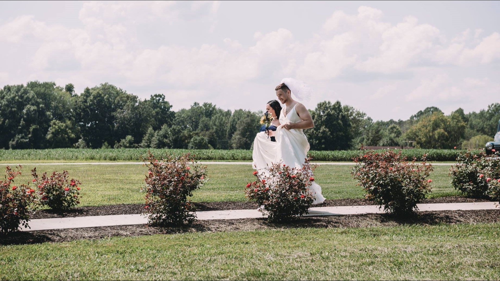 Bride, Best Man Pull Amazing First Look Prank On Groom At Wedding ...