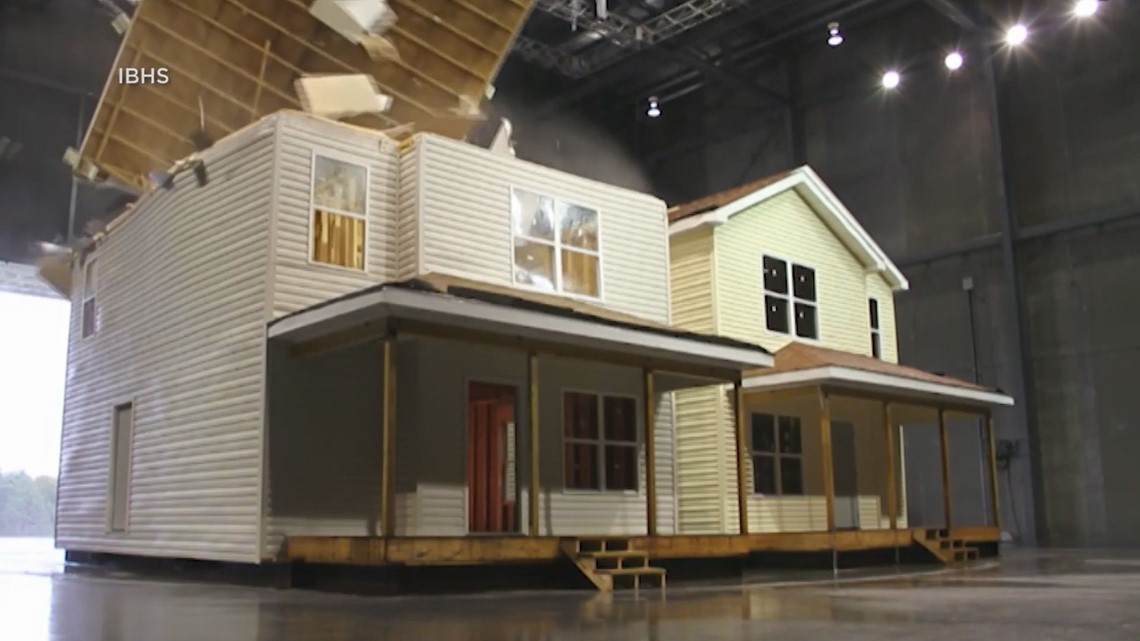 Fortified roofs withstand hurricane winds | wfmynews2.com