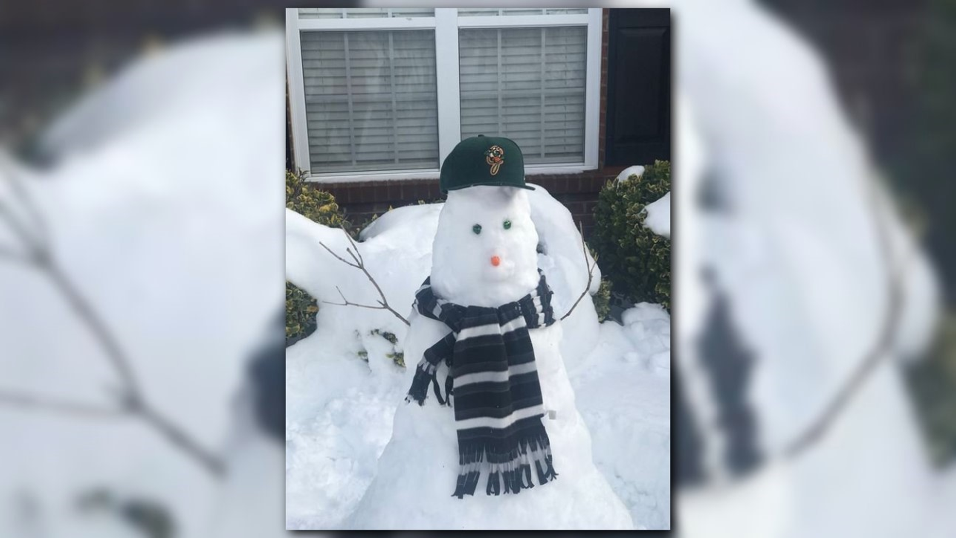 6 Hours, 1 Man, 1 Giant 12-Foot Snowman And The Coolest Dad On The ...