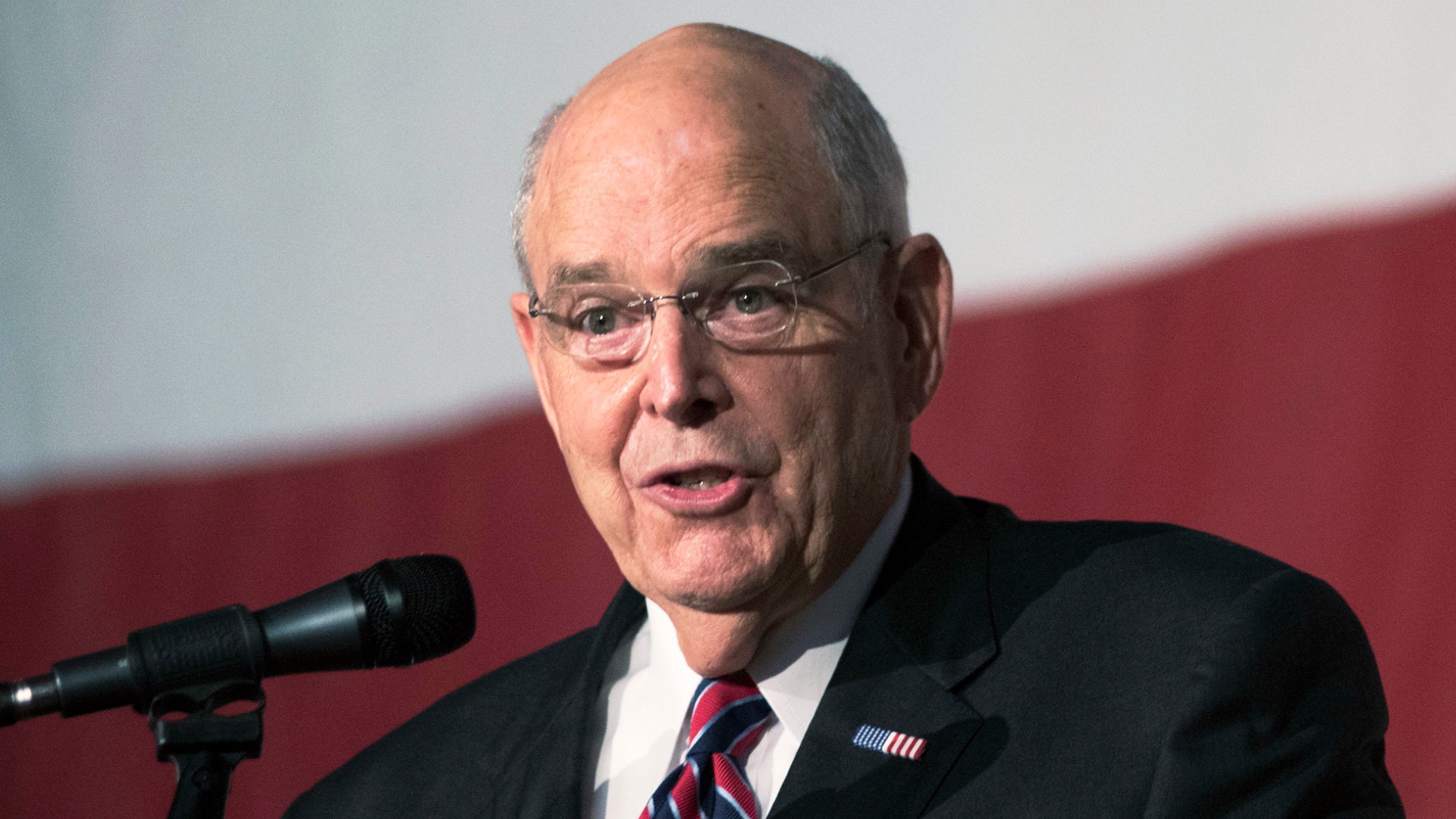 NC GOP Chairman Robin Hayes Among 4 Facing Bribery, Wire Fraud Charges ...