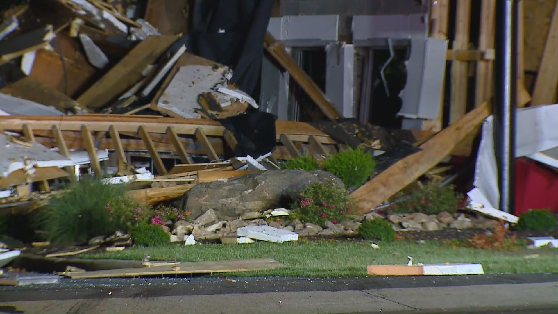 Explosion destroys NC Kentucky Fried Chicken restaurant | wfmynews2.com