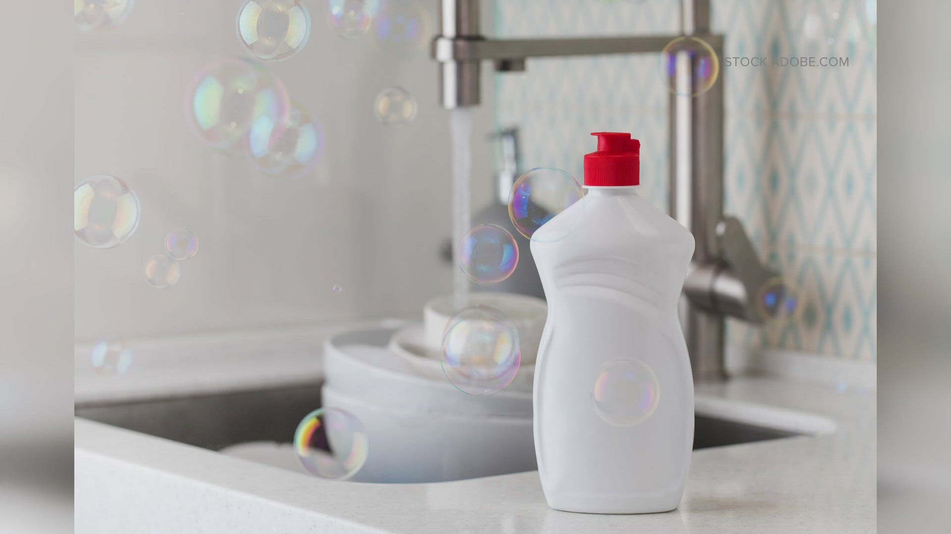 Water, detergent and rubbing alcohol? You can make this de-icer ...