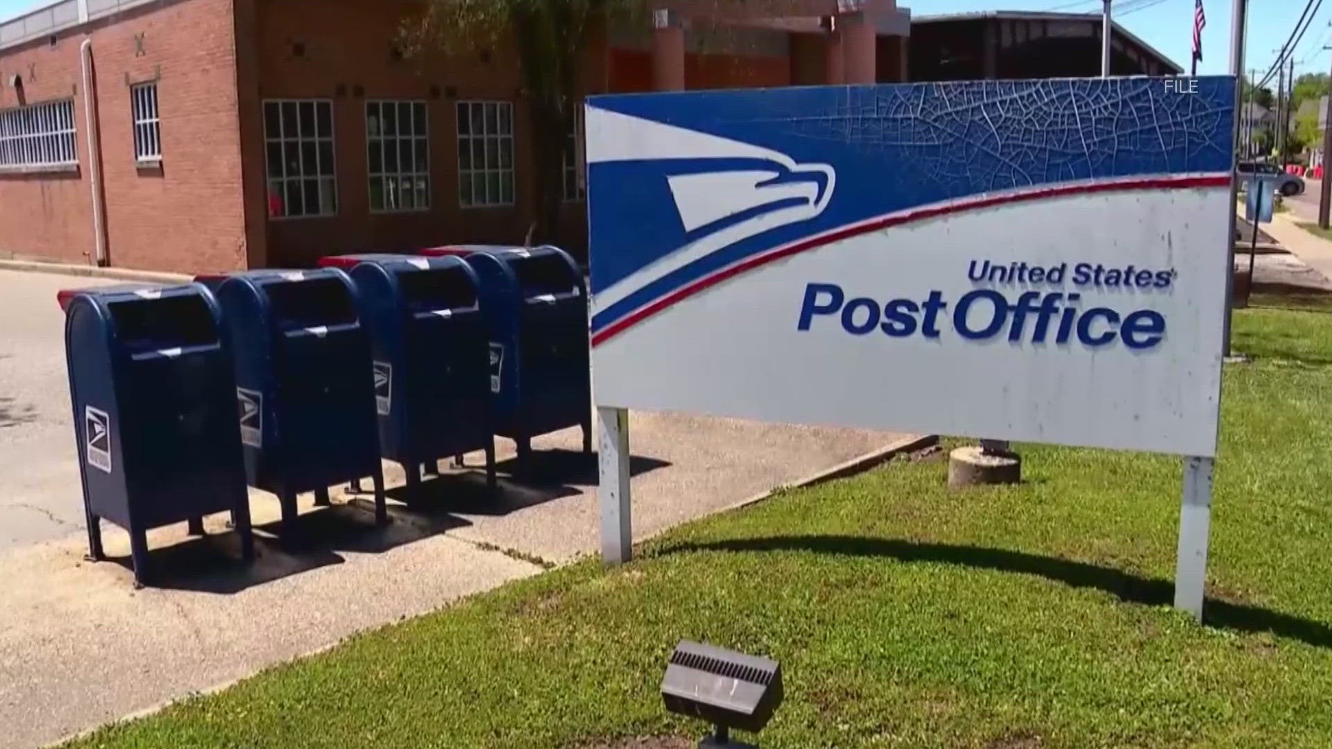 USPS plans to cut thousands of jobs within the next 30 days | wfmynews2.com