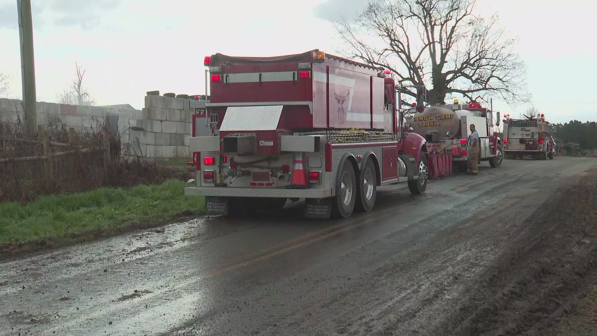 Hundreds of bales of hay burned in Fogleman Dairy Farm fire | wfmynews2.com