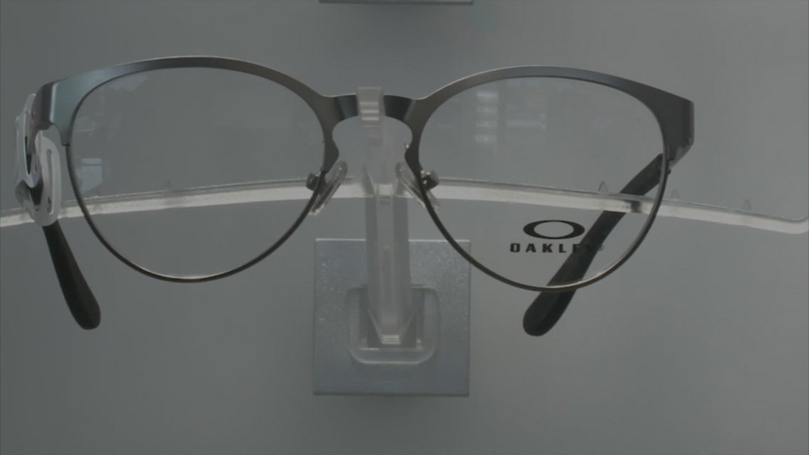 Your Eye Doctor Wants You To Pay For Your Prescription That S Illegal