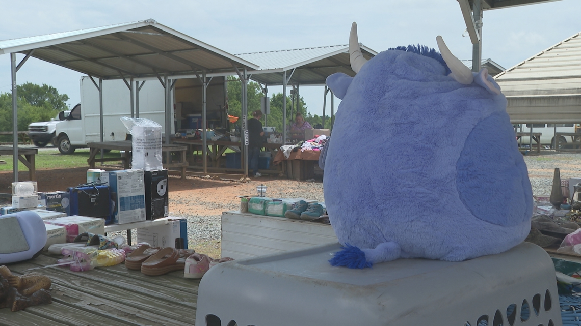 'Treat every gun like it is loaded' | Vendors reflect after apparent ...