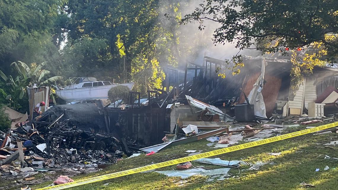 Fire department alerted of gas odor 1 hour before WS house explosion ...