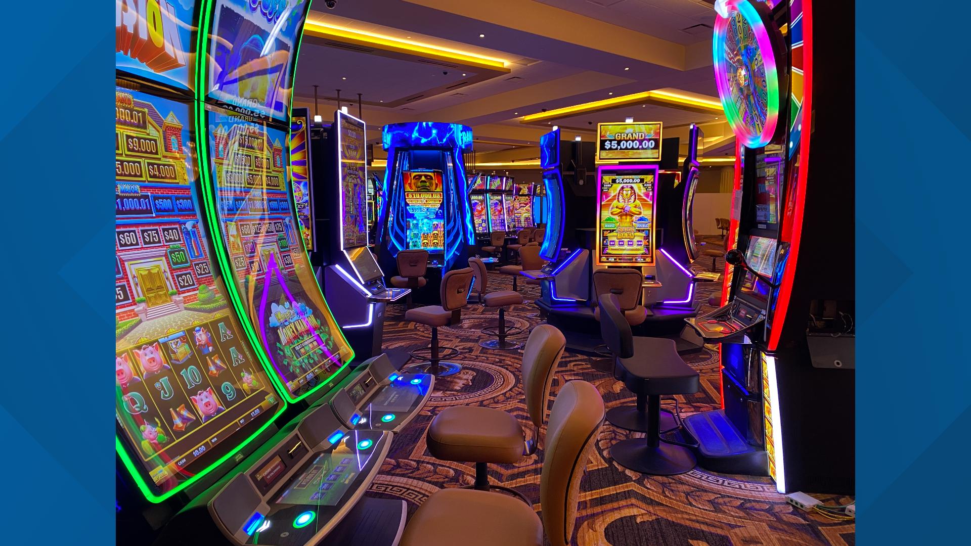 Caesars Virginia gives sneak peek ahead of December 17 grand opening ...