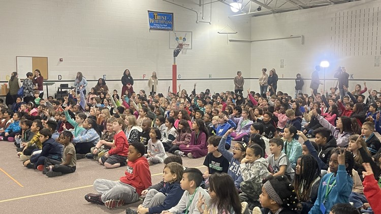 Read 2 Succeed: Southwest Guilford Elementary | wfmynews2.com