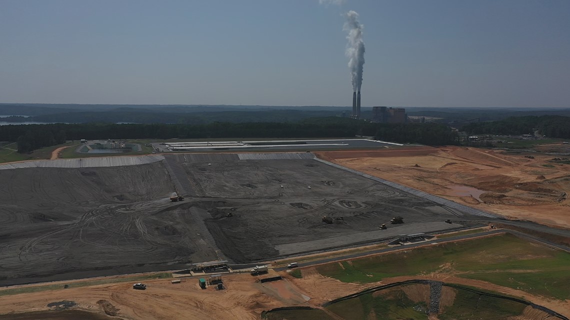 Duke Energy starts moving coal ash into new landfill | wfmynews2.com