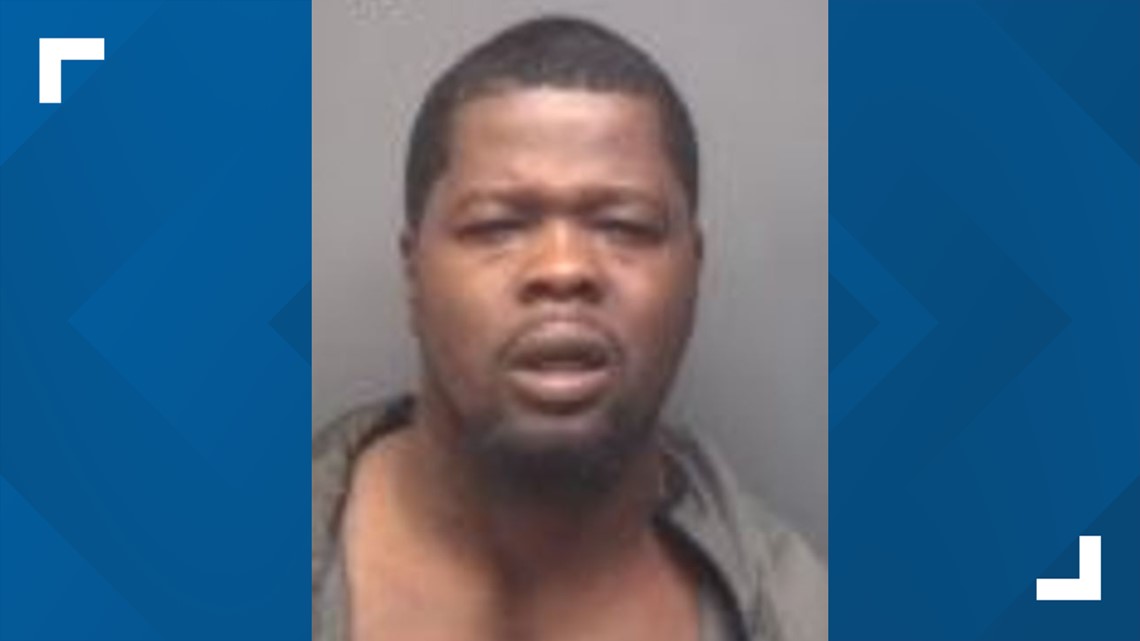 Roderick White wanted in deadly car crash in custody | wfmynews2.com