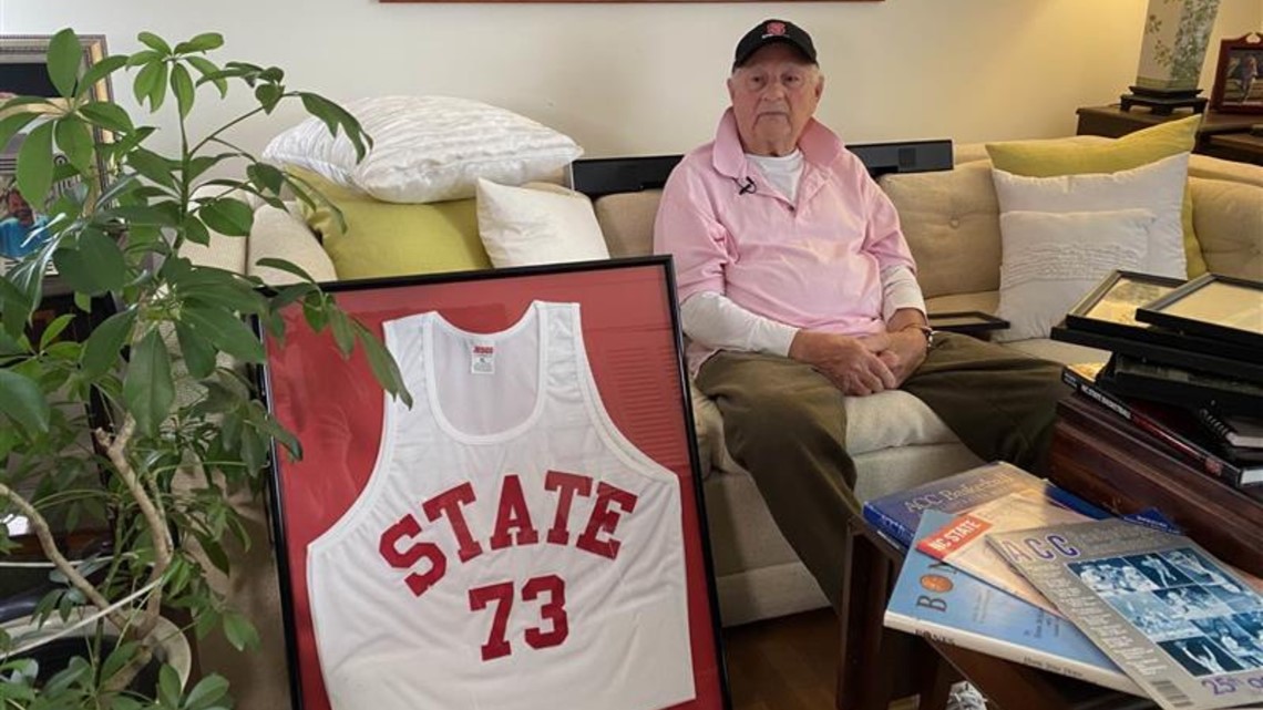 Amber Lake - Journalist Profile - Intelligent Relations