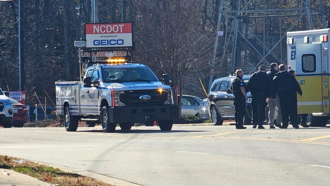 Heavy police presence on Lawndale Drive in Greensboro | wfmynews2.com