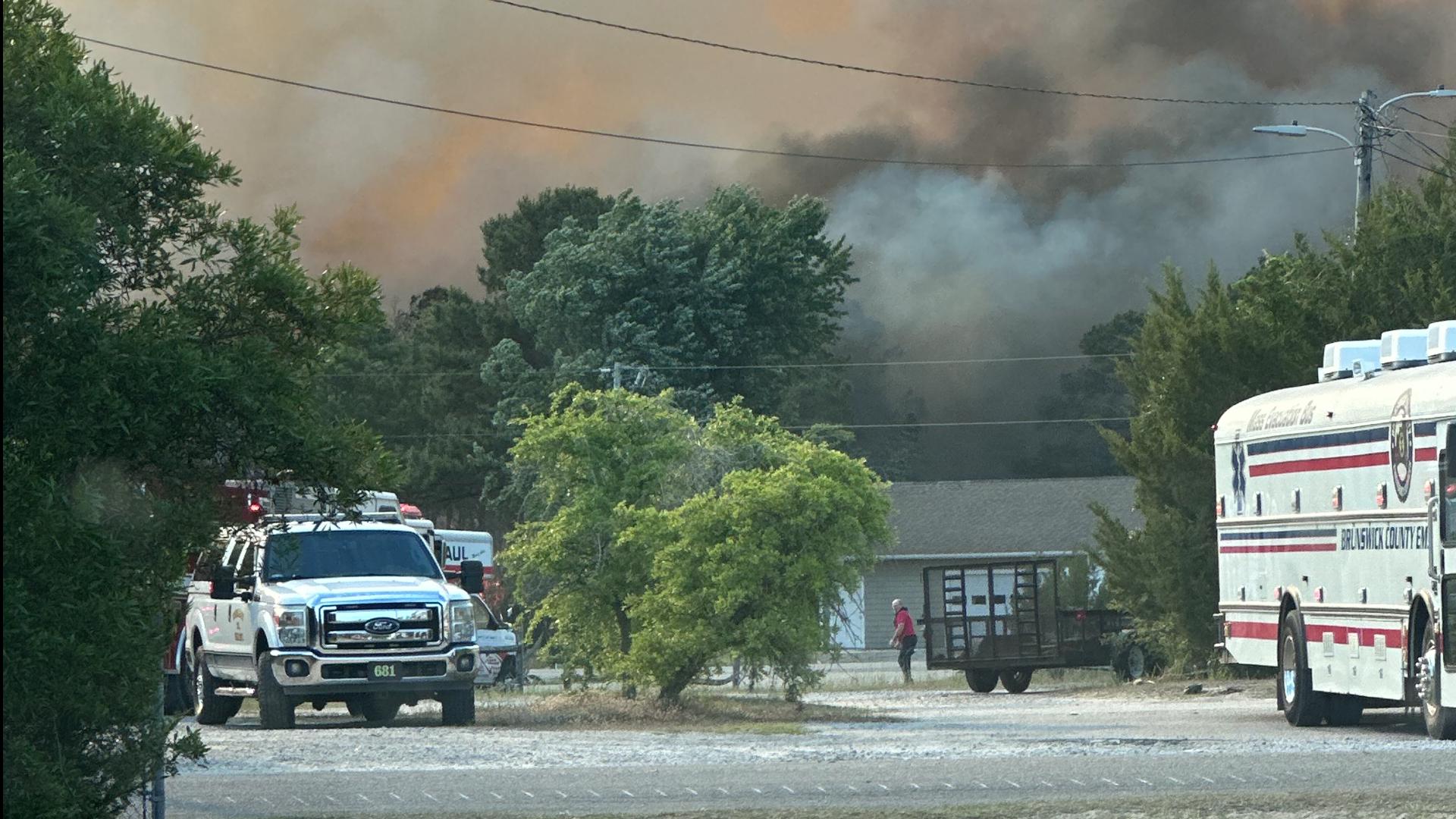 Firefighters combat woods fire on NC coast | wfmynews2.com