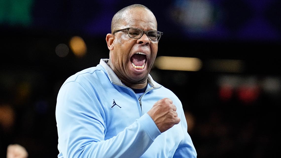 Tar Heels’ Davis gets 2-year extension through 2030, hires agent Jim ...