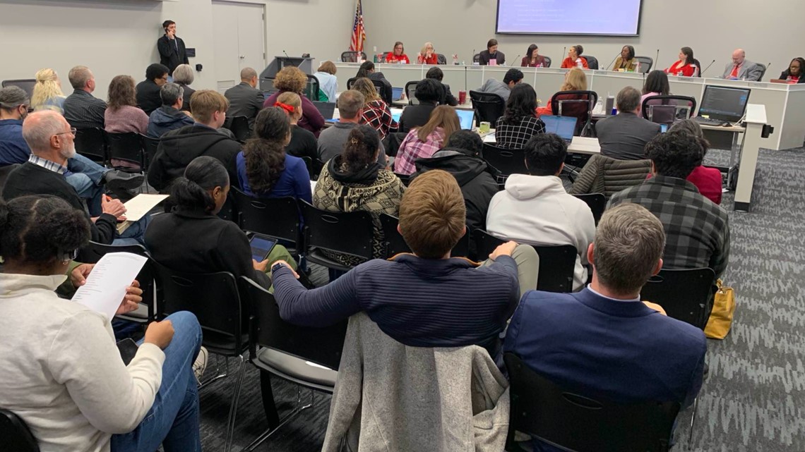 Guilford County Schools votes to close 3 schools | wfmynews2.com