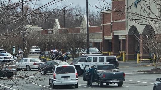 Mebane Lowes Foods stabbing: Person stabbed in beer section | wfmynews2.com