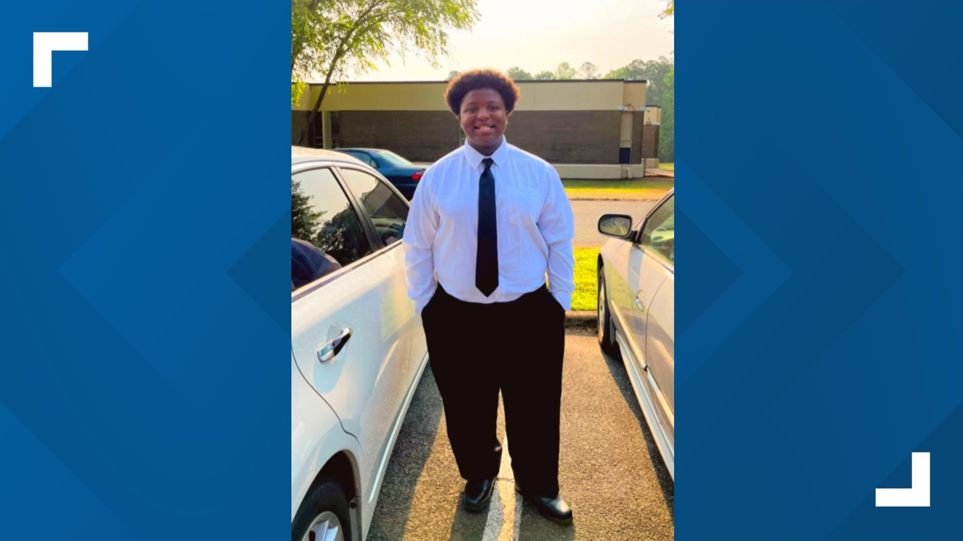 Cummings High School football player dies after practice: ABSS ...