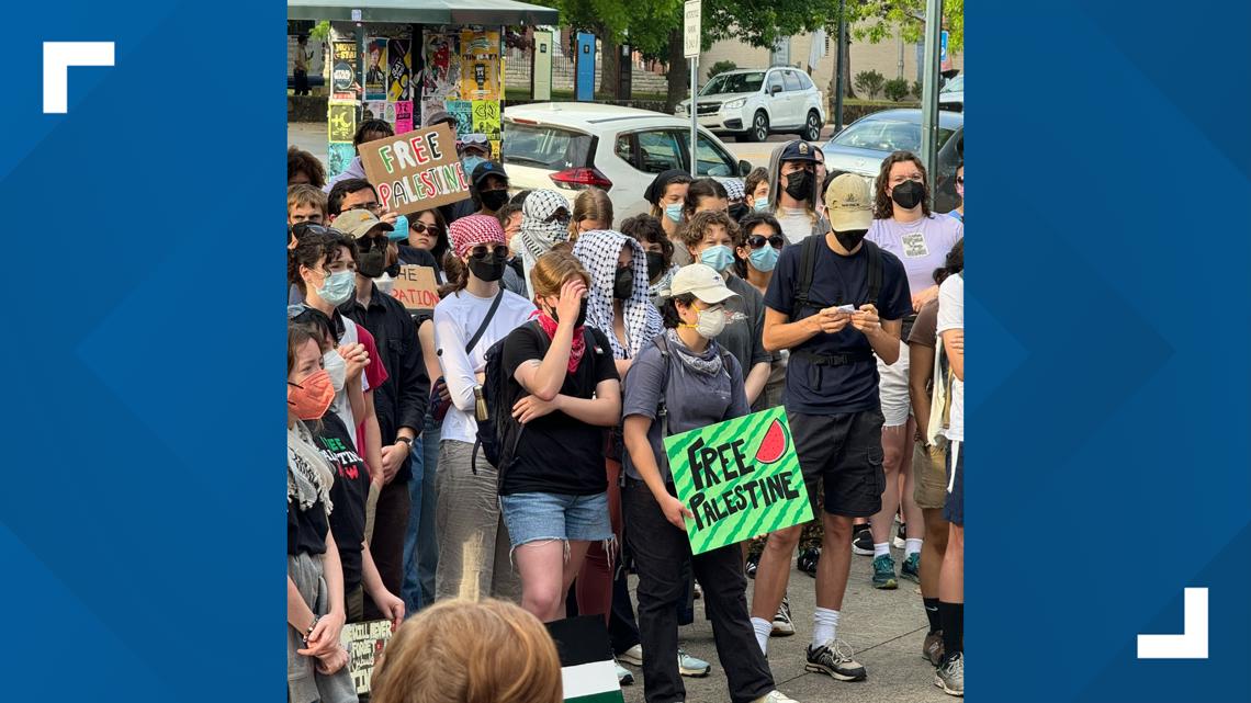 Live updates: UNC students protest war in Gaza on Friday | wfmynews2.com