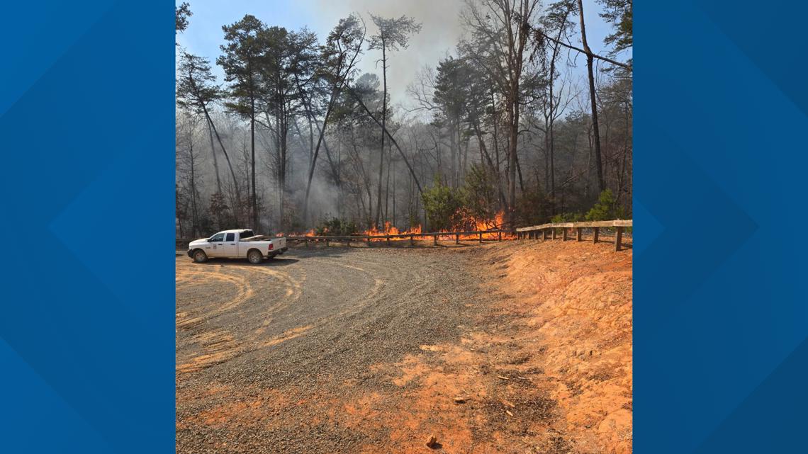 Wildfires continue to burn in North and South Carolina | wfmynews2.com