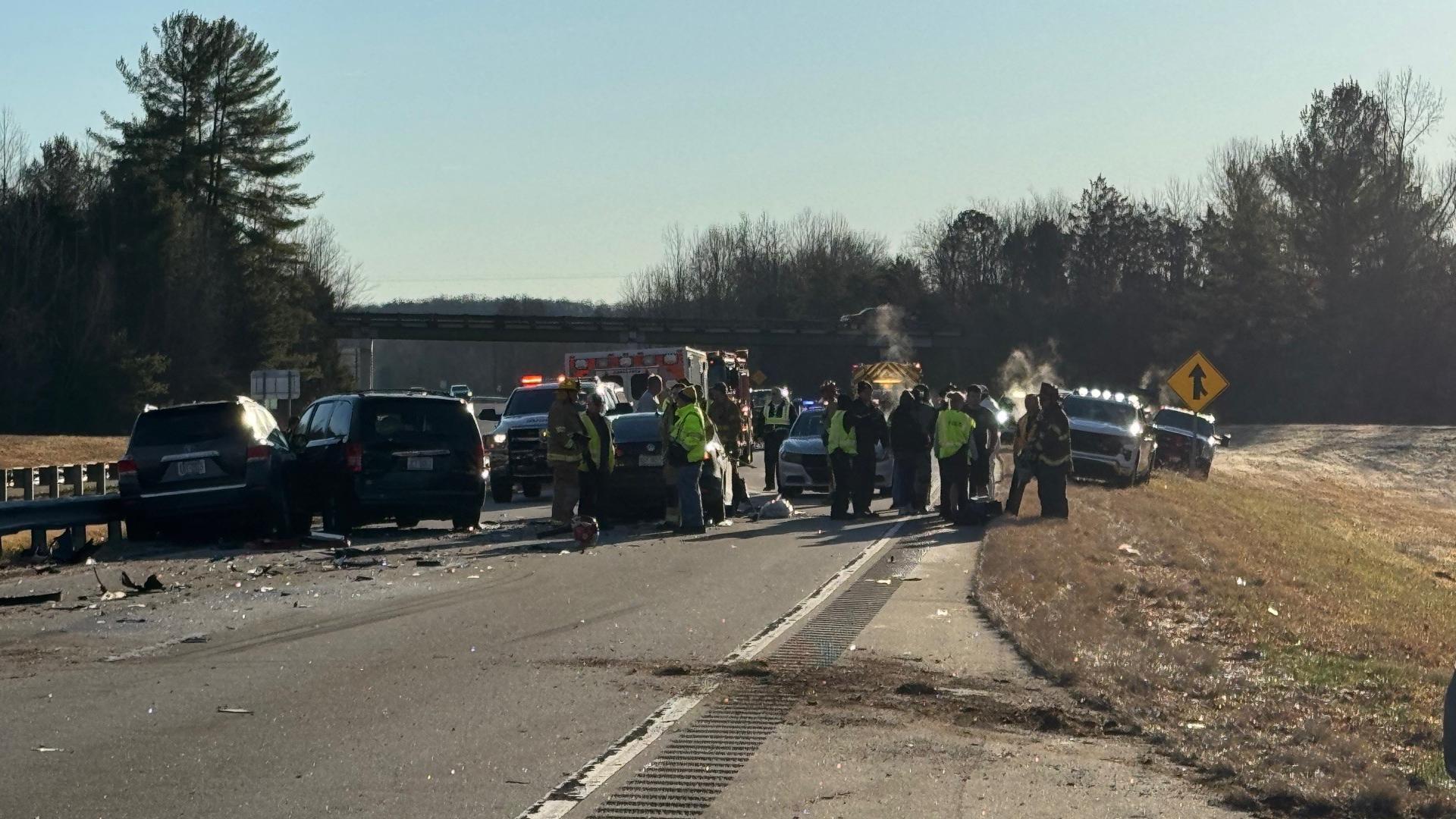 6 cars involved in crash in Yadkin County on Highway 421 | wfmynews2.com