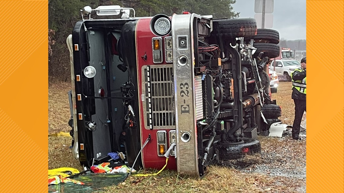 Thomasville fire truck crash: 3 firefighters taken to hospital ...
